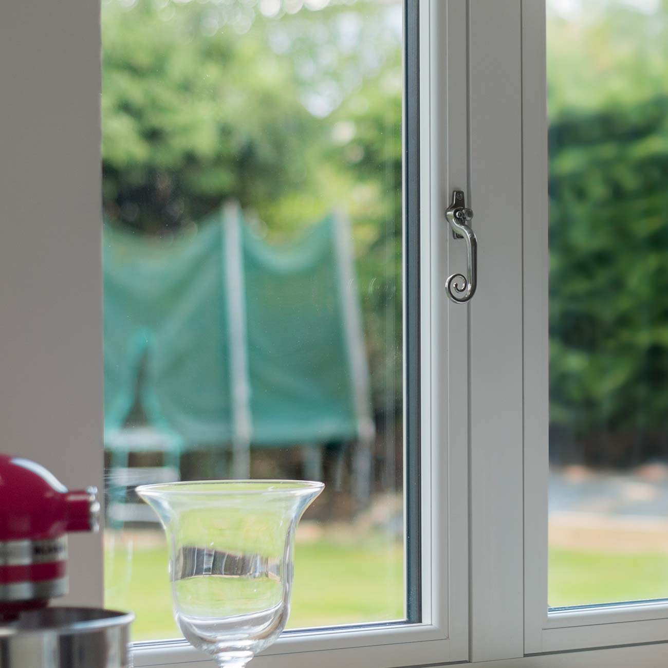 Residence 2 Windows - All Glass